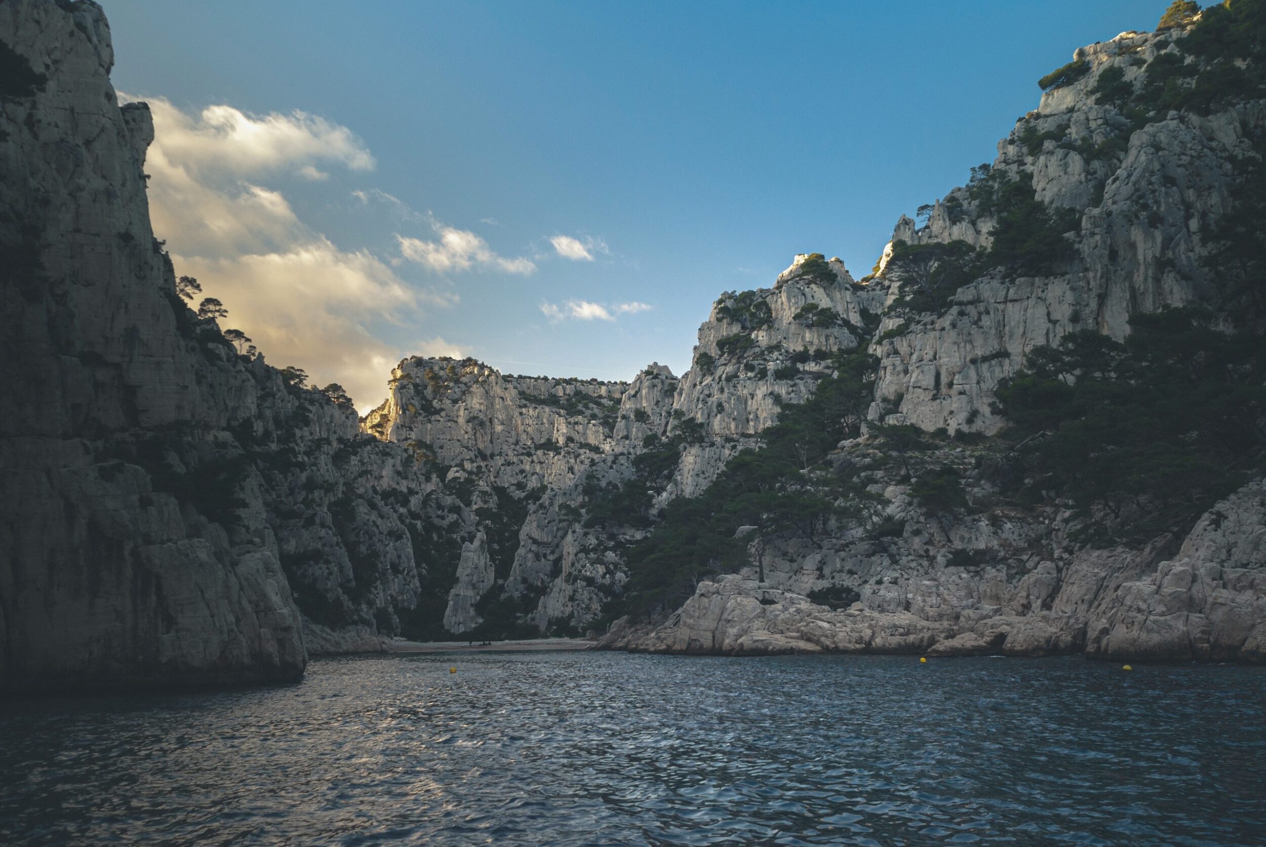 Kayaking in the Calanques | TravelStore